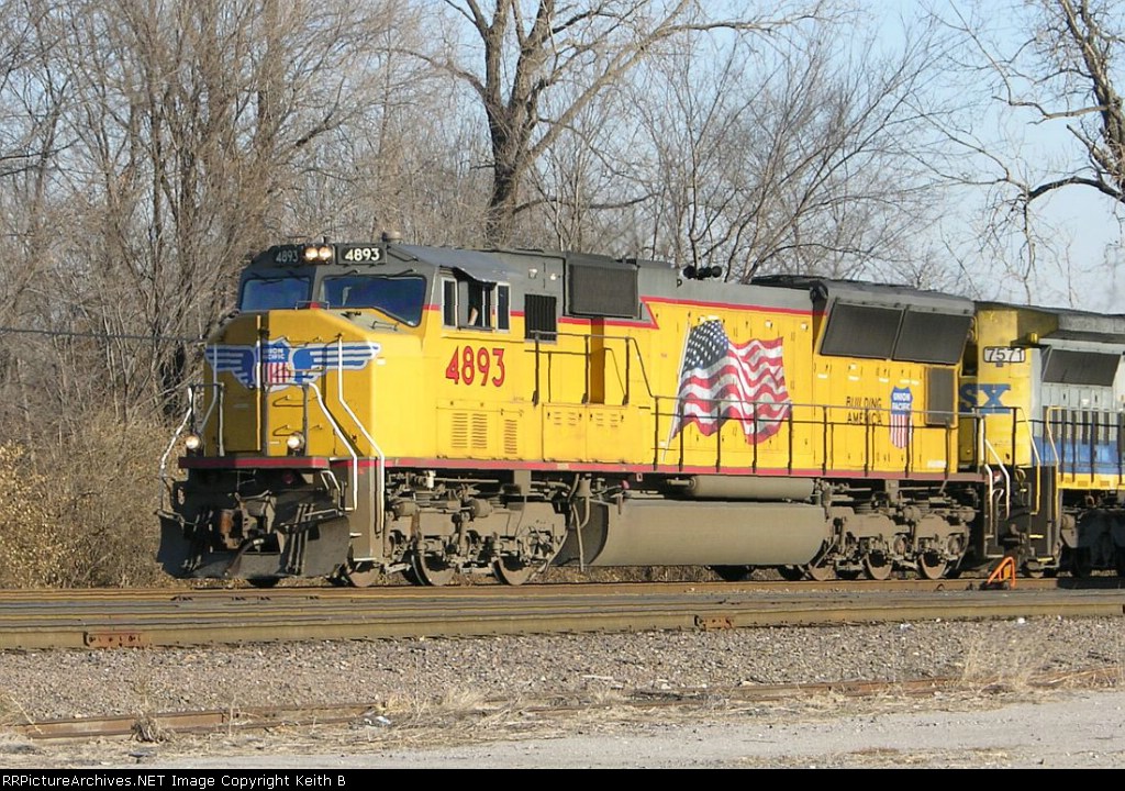 UP 4893